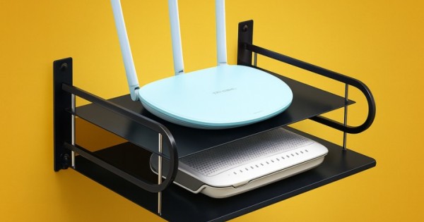 Wall mounted router stand